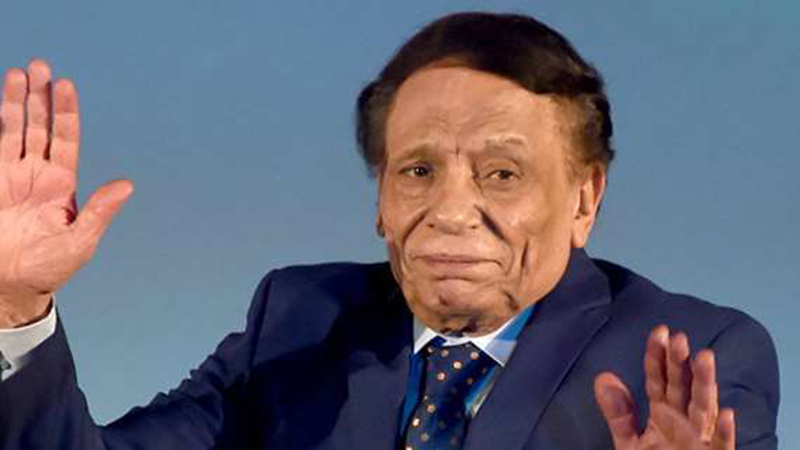 OLN TV | نجلاء فتحي تهاجم عادل امام